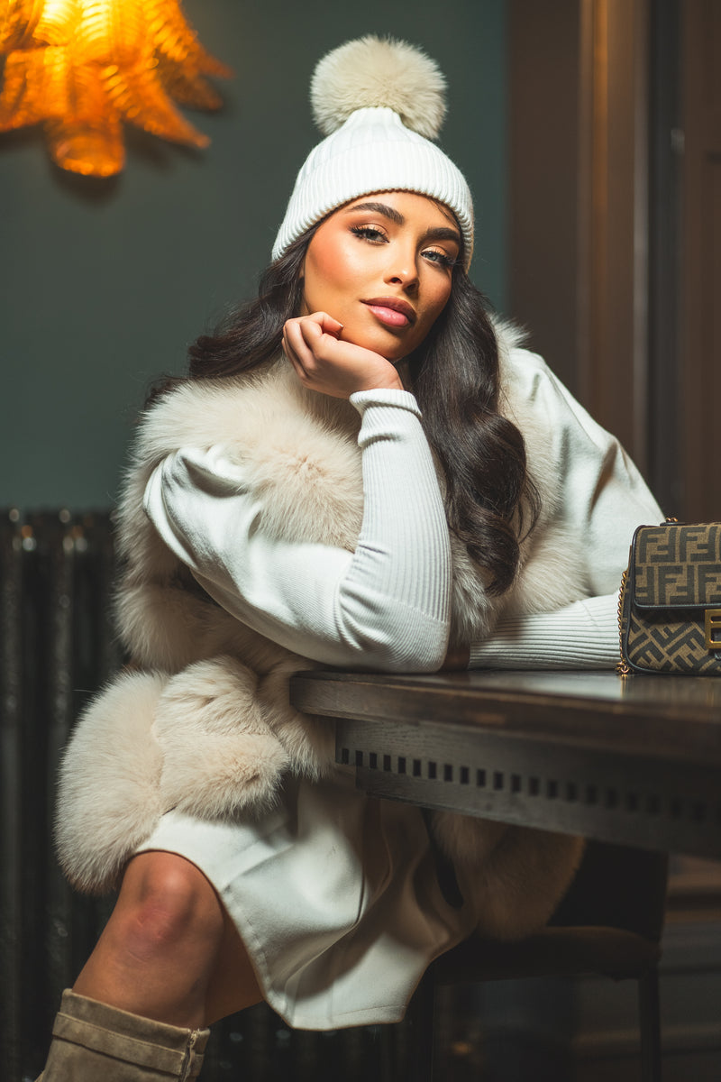 Off White Luxury Fur 4 Row Gilet – Luca London